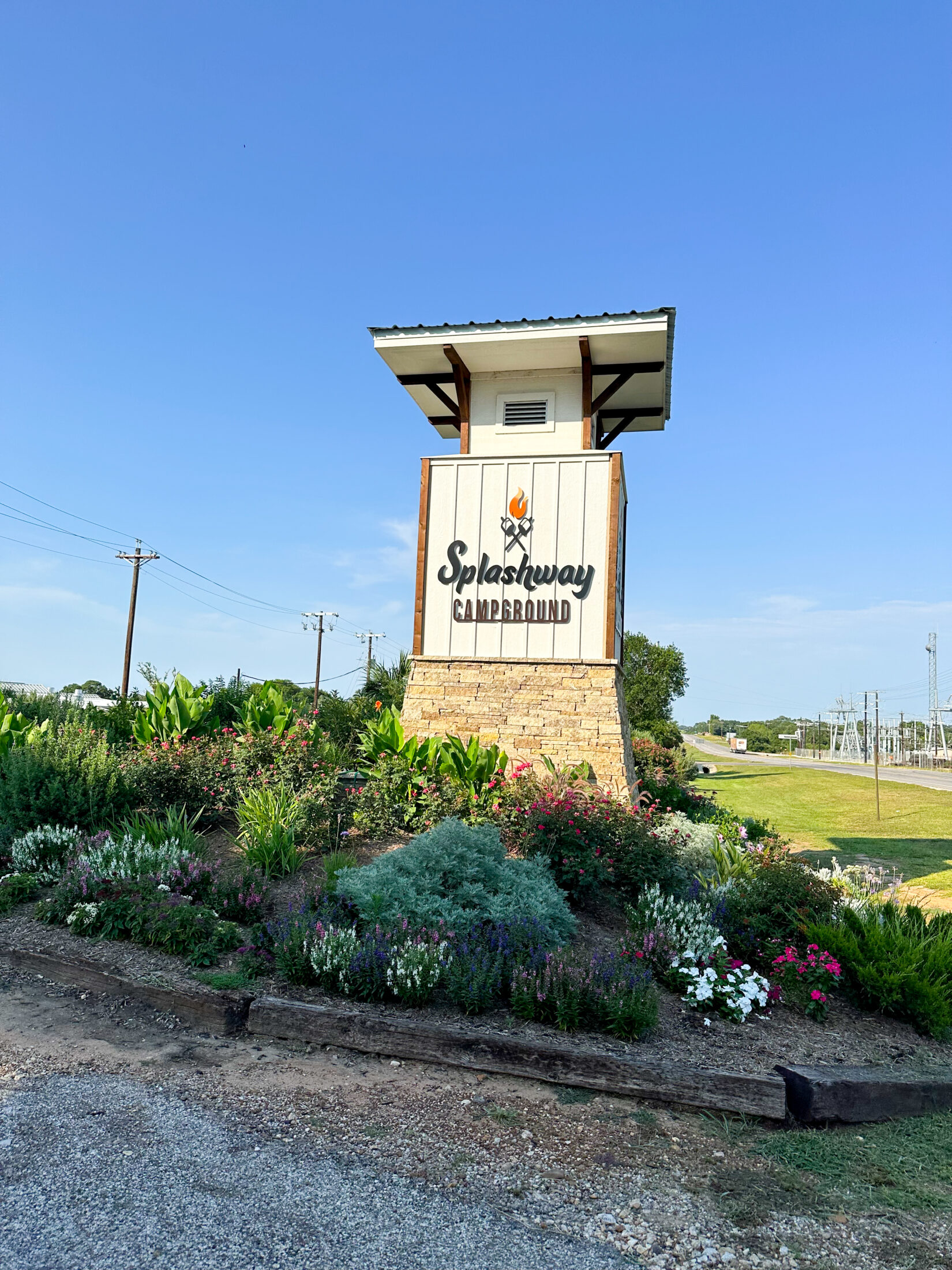 Splashway Waterpark: Hidden Houston Gem - Simply Clarke